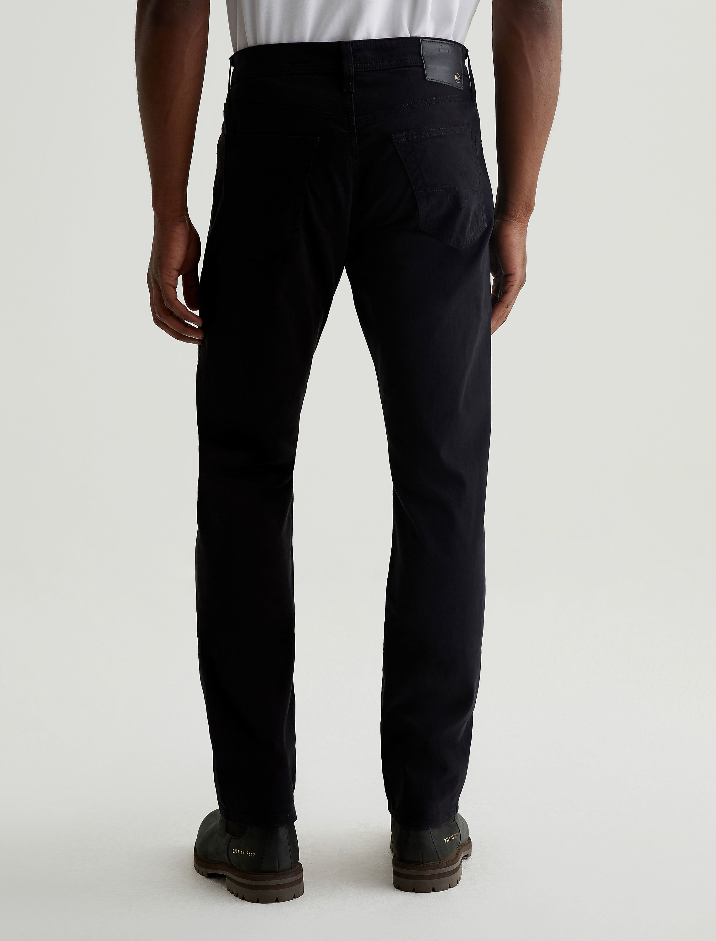 graduate-sud-sueded-tailored-